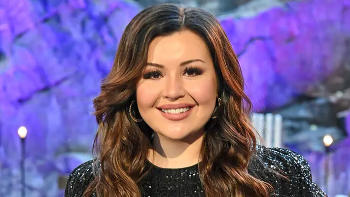 Diandra ihastuttaa ykköset päällä - kuin satuhahmo!