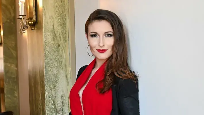 Maria Lund täysin tunnistamattomana - kuva!