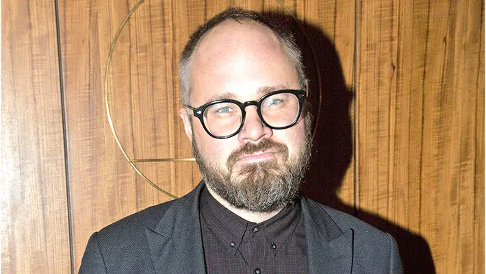 Erikoinen veto! Tuomas Enbuske tekee bisnestä ex-naisystäviensä ...