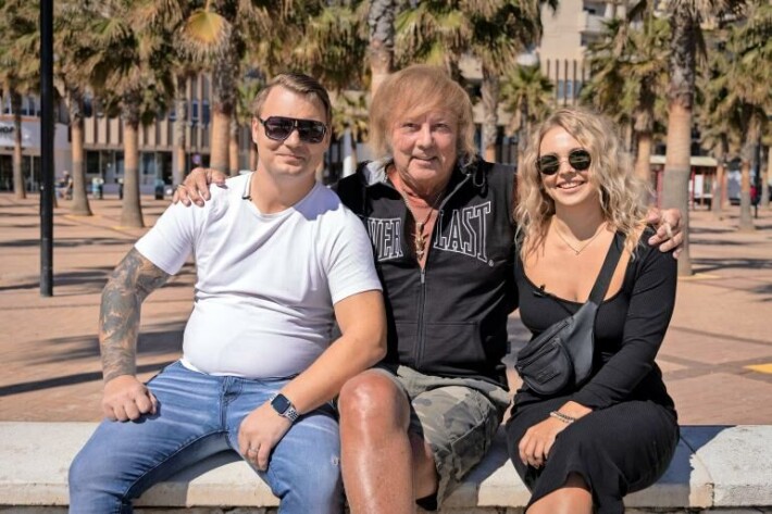 Bile-Dani ja Eve tähdittävät uutta villiä videosarjaa: Laulamme ...