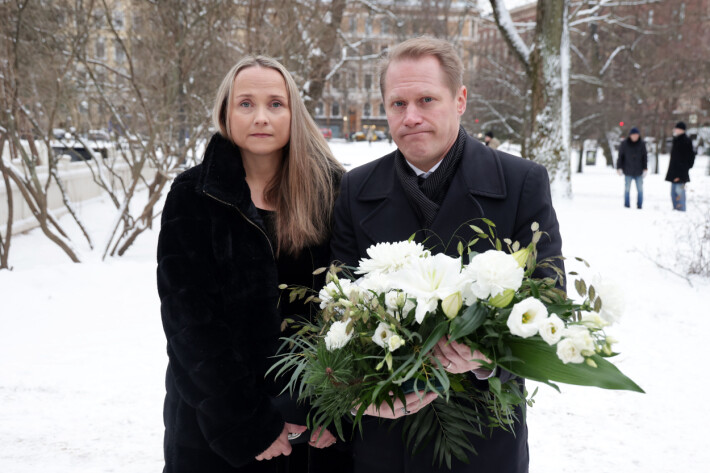 He kaikki osallistuivat Aira Samulinin hautajaisiin