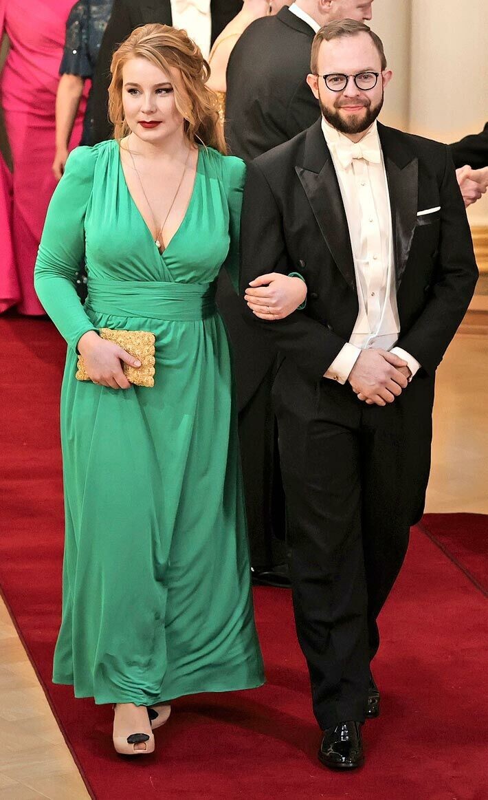 Iiris Suomela avautuu ärhäkästä maineestaan: ”Eduskunnasta nostetaan ...