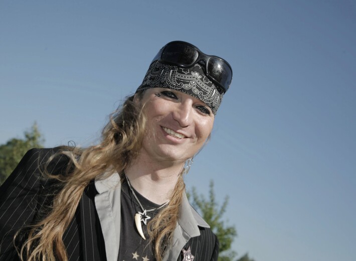 Suomalaiselle festaripomolle raiskaussyyte – näin hän kommentoi