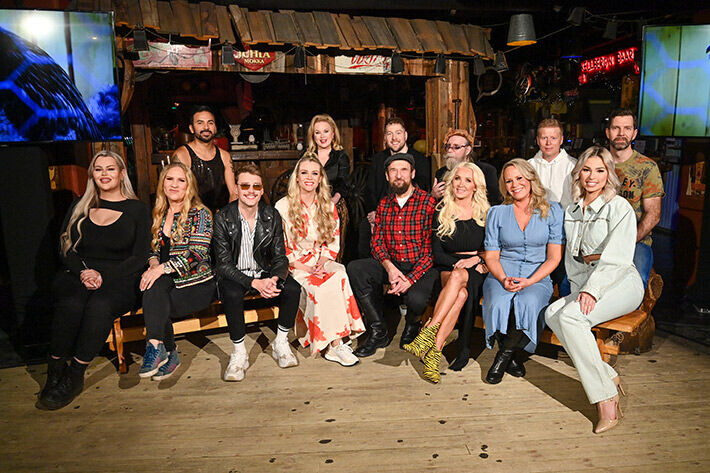 Farmi-ohjelmassa nähtävä Antonio Flores viihtyi anopin juhannusmökillä ...