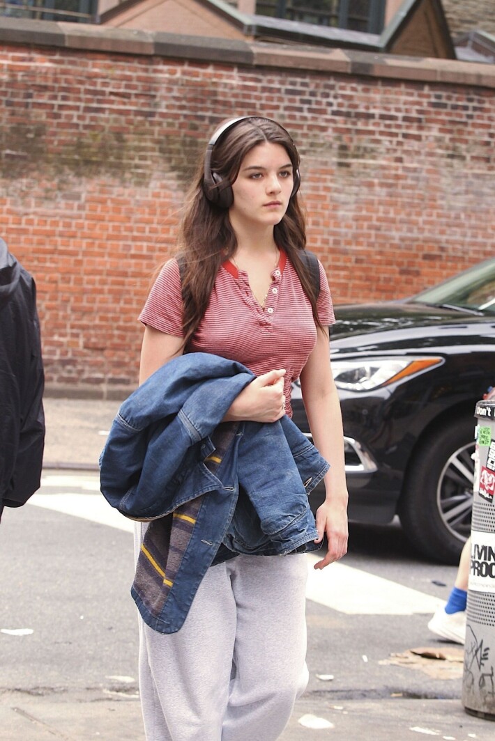 Tällaiset välit Tom Cruisella on lapsiinsa