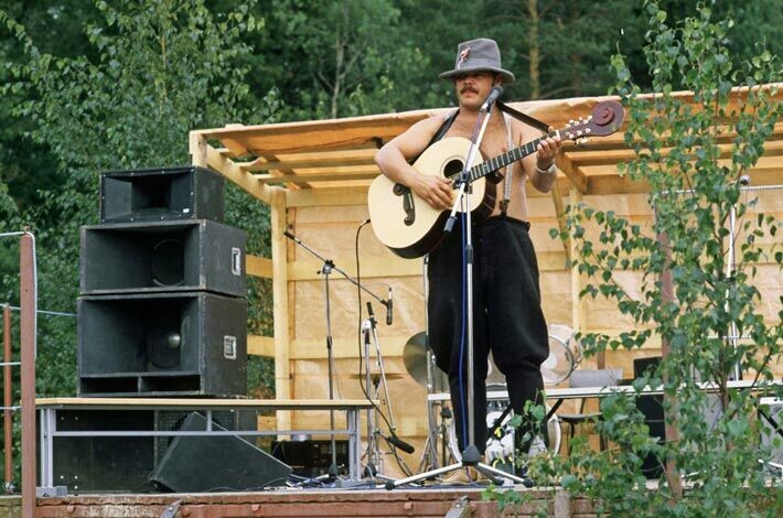 70 vuotta täyttänyt Ruikonperän multakurkku Jaakko Teppo tuotannostaan ...