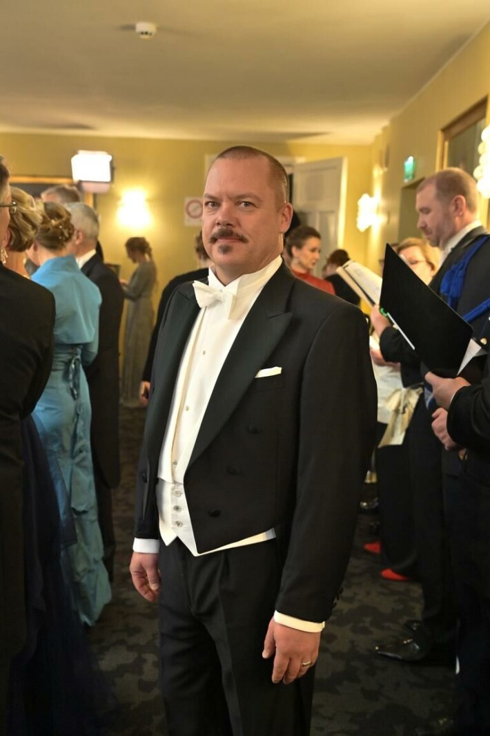 Vaikenee testamenttikohusta! Vesa-Matti Loirin manageri Pete Eklund sai ...