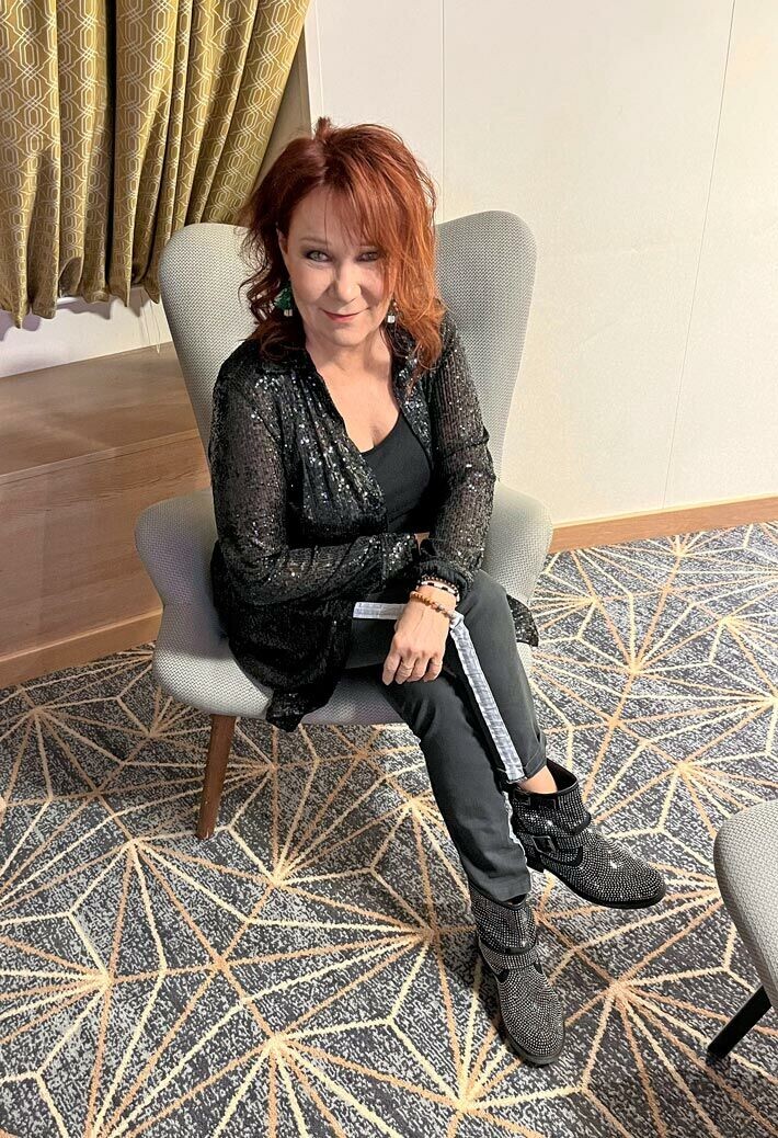 Virve Rosti rauhoitti elämäänsä: Yritän viihdyttää lapsenlastani