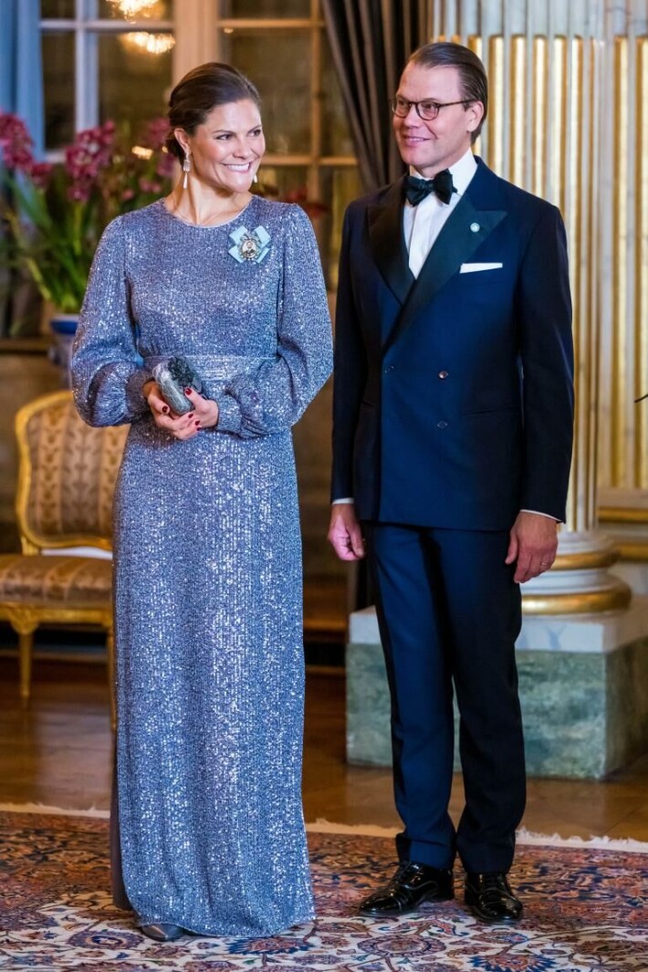 Upea kaunotar! Kruununprinsessa Victoria häikäisi tyrmäävässä iltapuvussa