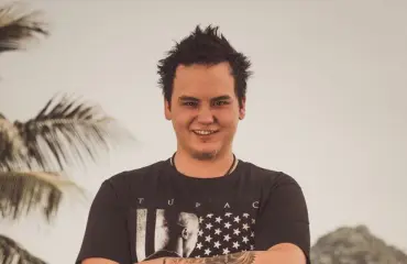 Temppareista tuttu Markus Halonen vaivutettiin koomaan – ”isäni ei ...