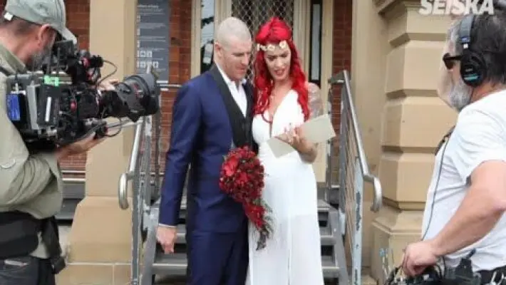 Sini Ariell ja Stuart-rakas australialaisessa hääohjelmassa – katso ...