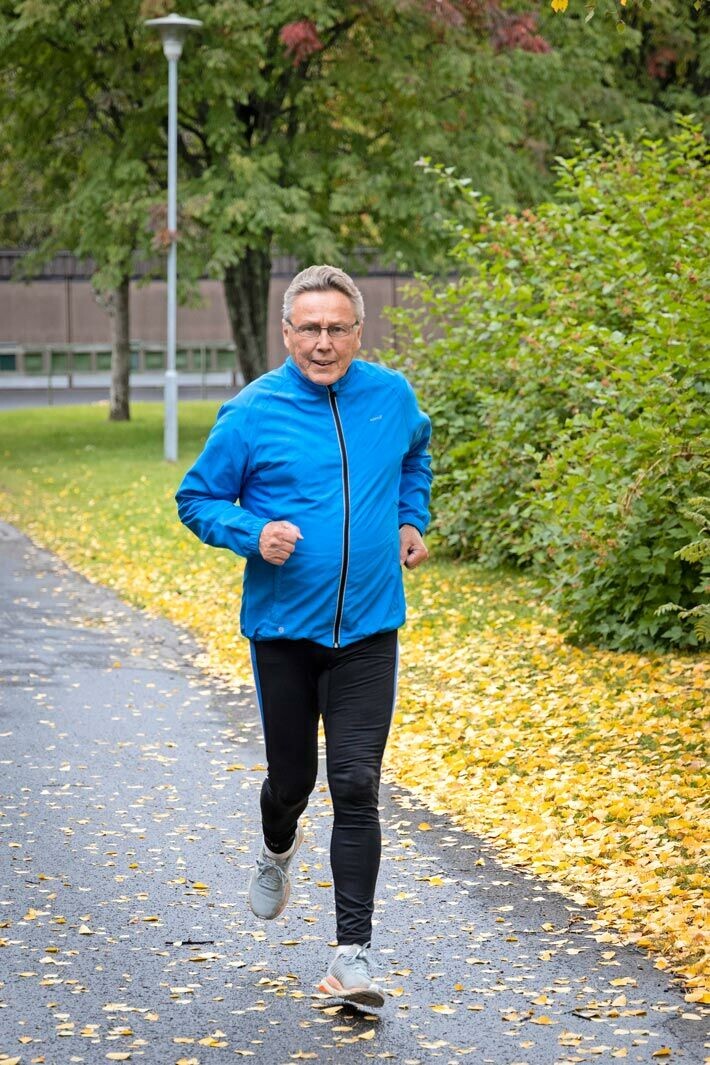 Laulaja Keijo Minerva poikansa järkyttävästä kohtalosta: ”Kuolema oli ...