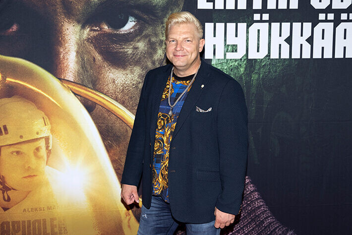Tähtiloistoa Lahdessa! Marko Jantusesta kertovan elokuvan kutsuvierasensi-illassa hurja ...