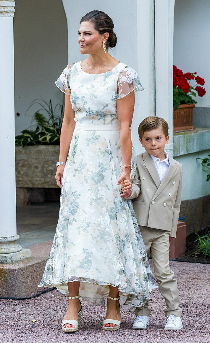 Näin paljon Ruotsin prinsessat maksoivat juhla-asuistaan - pikkuprinssi ...