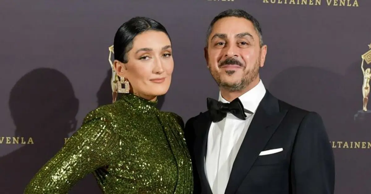 Perheenlisäystä odottavat Arman Alizad ja Senay-rakas salaavat ...