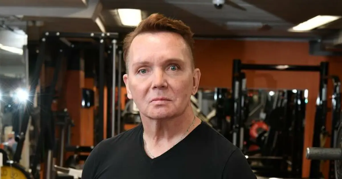 Näyttelijä Mikko Rasila avautuu kohusuhteensa päättymistä: ”Kova ikävä ...