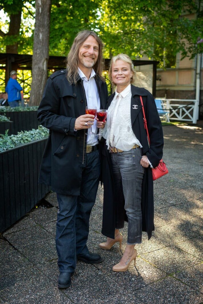 Radiopersoona Jone Nikulan tanssijarakas Hanna Karttunen: Vain tämä ...