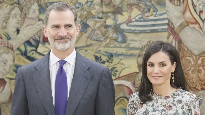 Bongailivat tipusia! Espanjan kuningaspari löysi uuden harrastuksen ...