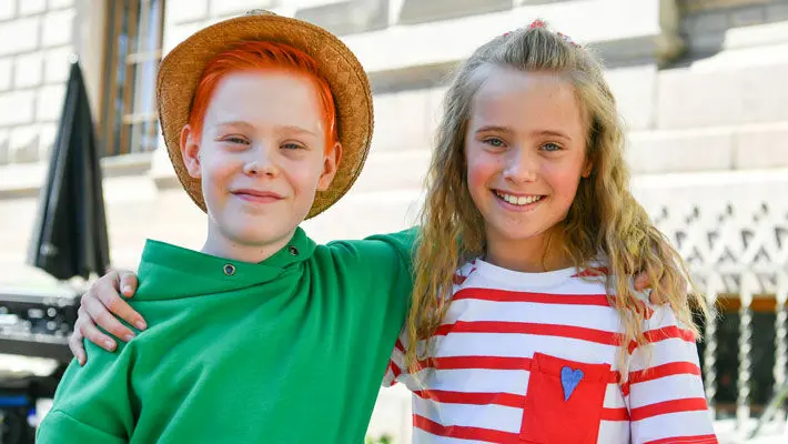 Silmu, 12, ja Lumi, 11, viettävät poikkeuksellisen kesäloman ...