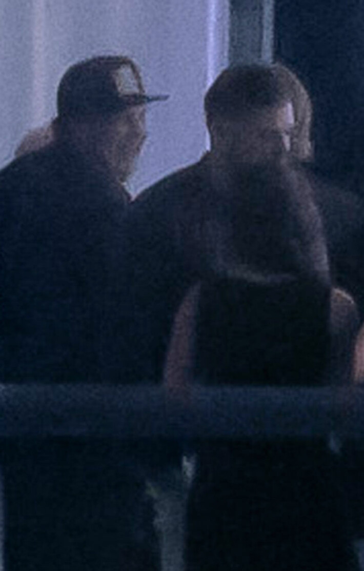 40 täyttävä Jaajo Linnonmaa järjesti salasynttärit lähipiirilleen ...