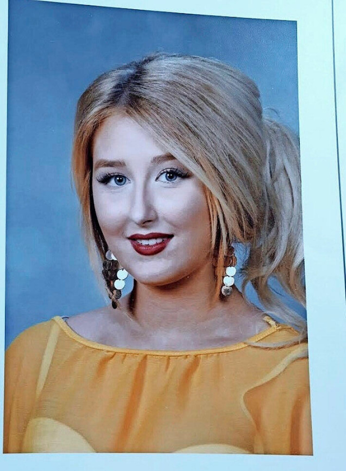 Ällistyttävä muutos! Tältä seksinukeksi itseään muuttava Amanda Ahola ...