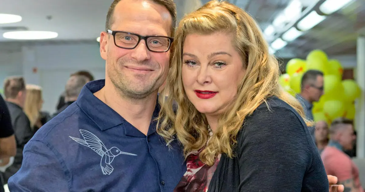 Suhdekriisinsä selättäneet Tarja Smura ja Markus Haapasalo: Nykyään ...