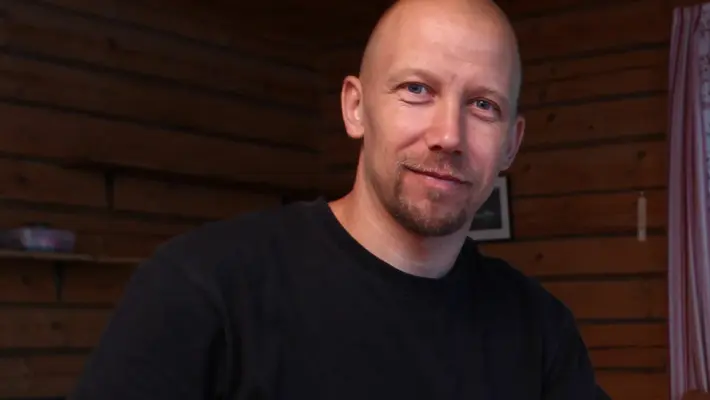 Mr. Lothar julkaisi miesten silmiä hivelevän kesäkuvan!