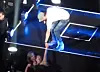 Enrique Iglesias lääppi faniaan! | Seiska