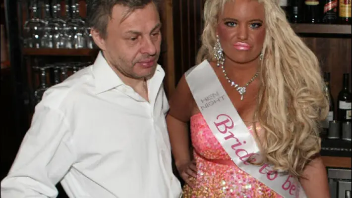 Tuksu erosta: Poliisit veivät väkivaltaisen Arton aamulla putkaan!