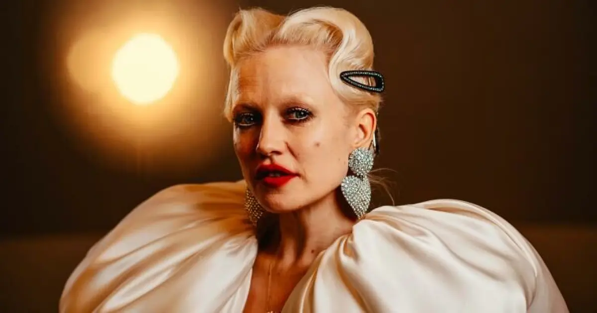 Chisu lopettaa soolouransa: uutispommi Vain elämää -ohjelmassa - "Nyt ...